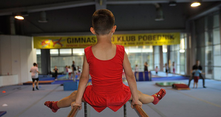 Da li ste se zapitali zašto gimnastičari imaju tako jake ruke